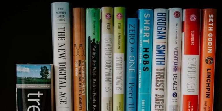 Top 10 Marketing Books of All Time (Must Read)